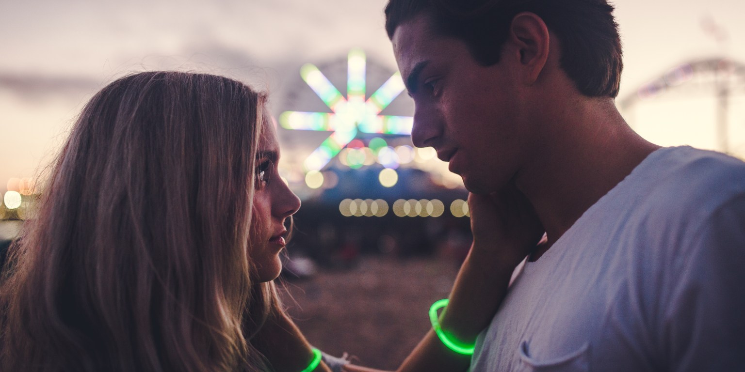 8 Concrete Signs They’re Not The Right Person For You (Even If You Love ...