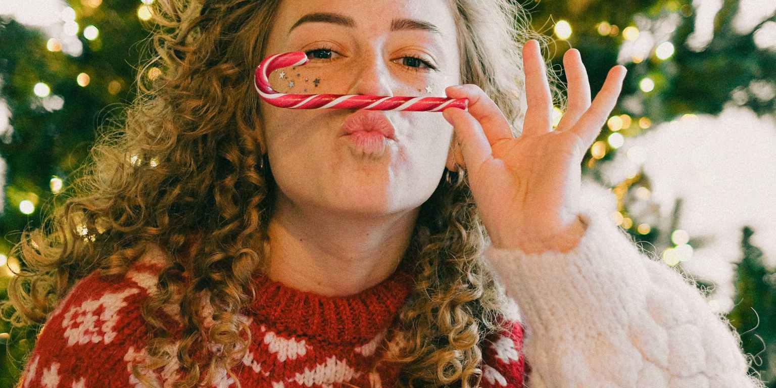 3 Zodiacs Who Are The Best Secret Santas – Collective World
