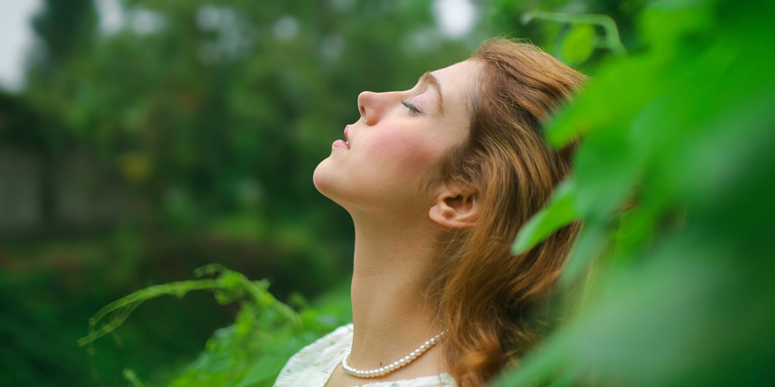 3 Zodiac Signs Who Are Letting Go (And Leveling Up) – Collective World